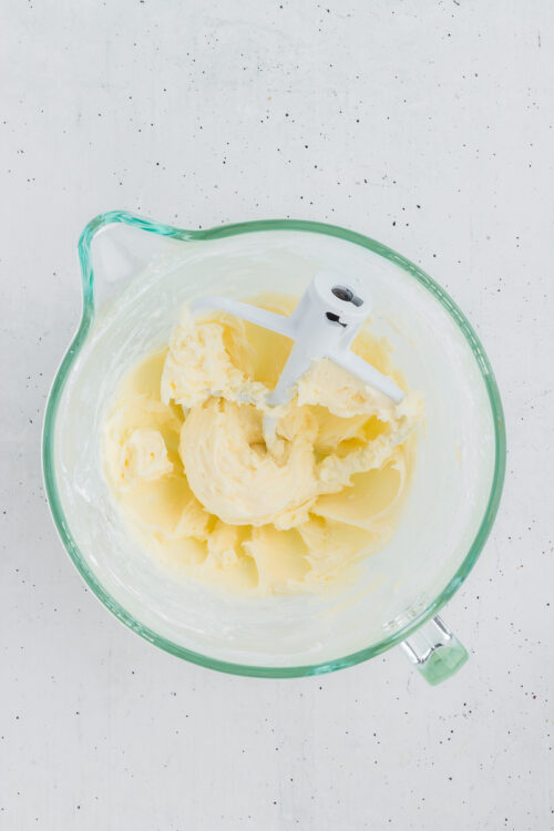 Fluffy Nutella Buttercream Frosting Recipe