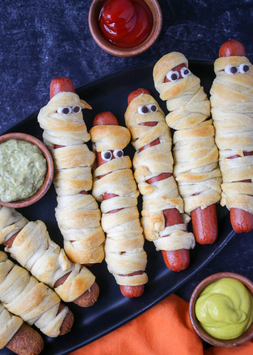 Quick & Easy Mummy Hot Dogs (Two Ways!)