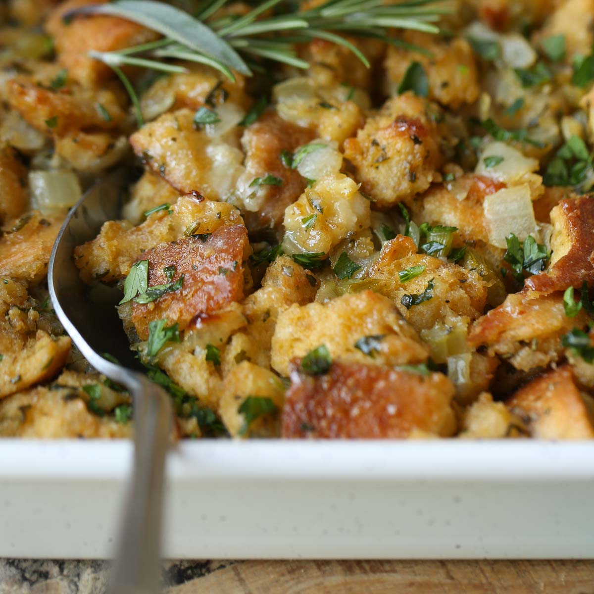 Vegan Buttery Herb Stuffing
