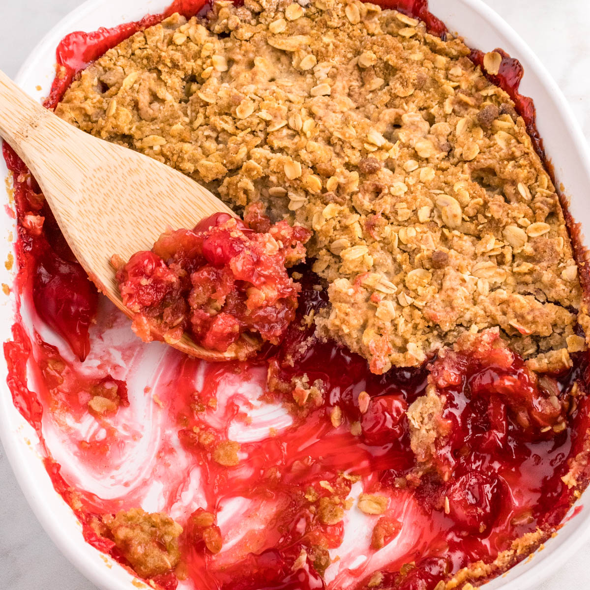 Easy Cherry Crumble Recipe (with Canned Cherries)