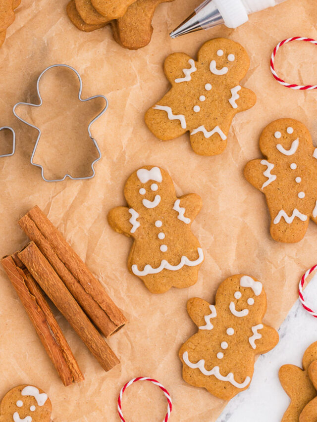 Mini Gingerbread Men (& Women!) Cookies