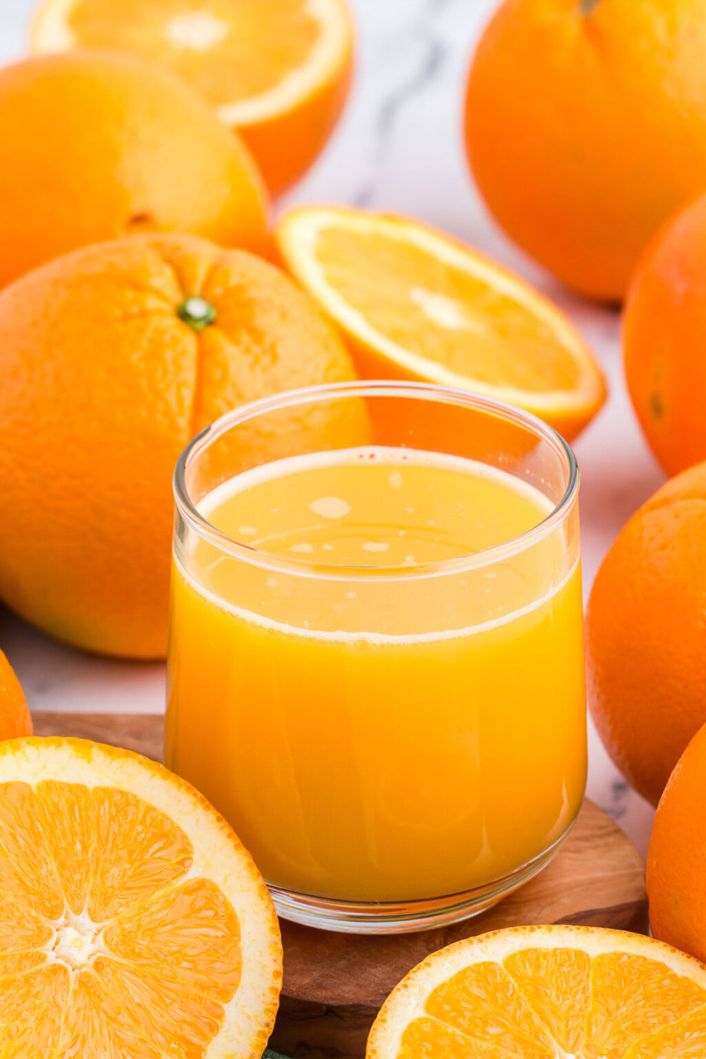 Fresh-Squeezed Orange Juice (+ the Best Oranges for Juicing)
