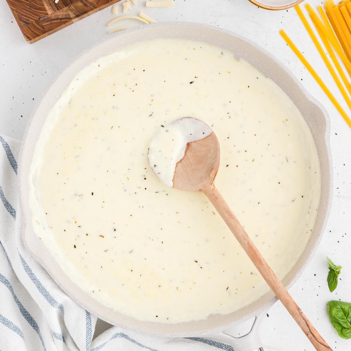 12 Quick & Easy Pasta Sauces