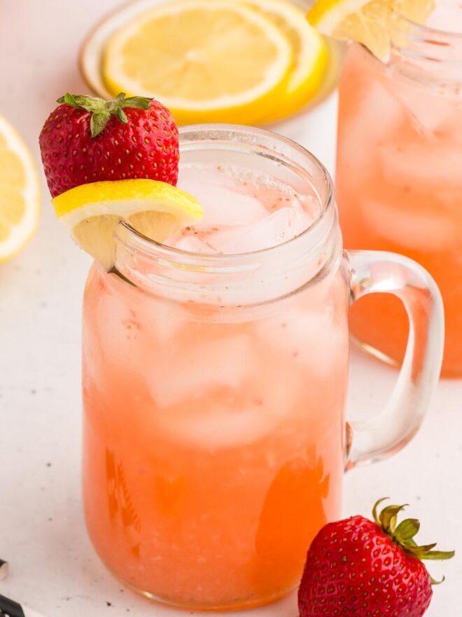 Easy Strawberry Lemonade Recipe