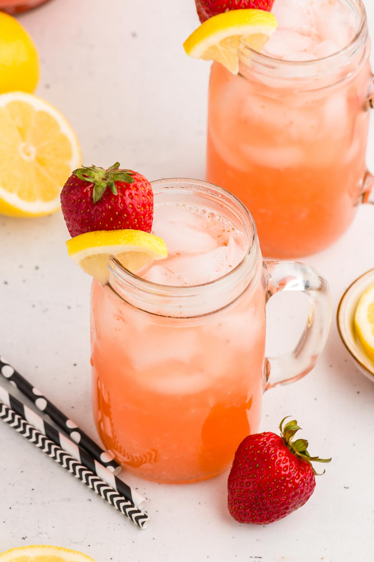 Easy Strawberry Lemonade Recipe